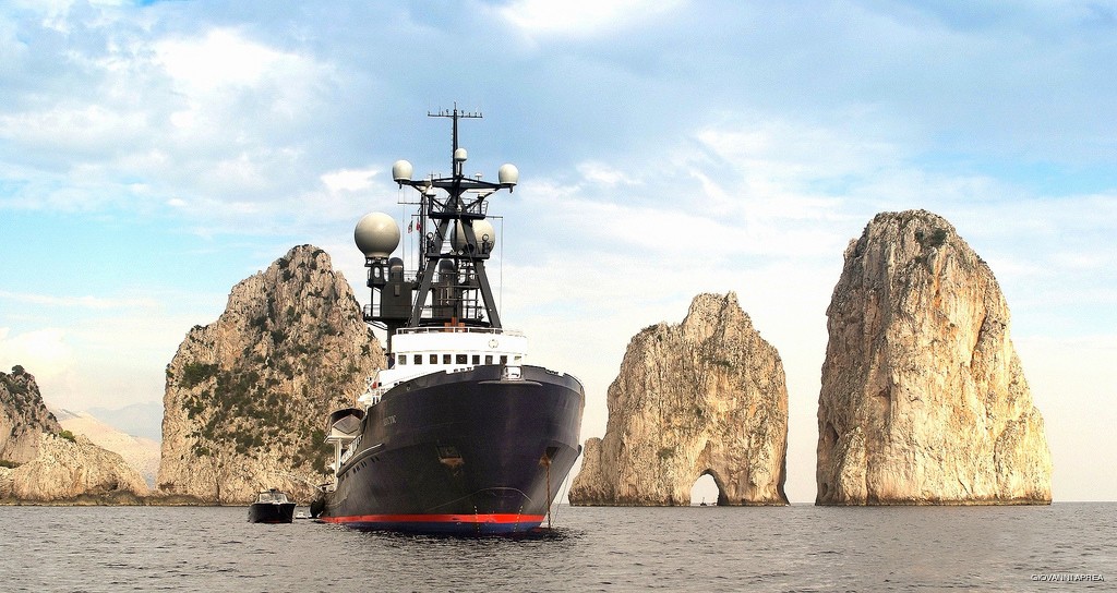 Yacht ARCTIC P, Schichau-Unterweser | CHARTERWORLD Luxury Superyacht ...